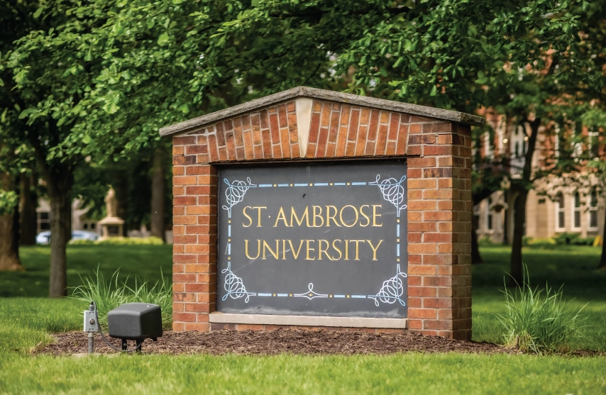English | St. Ambrose University