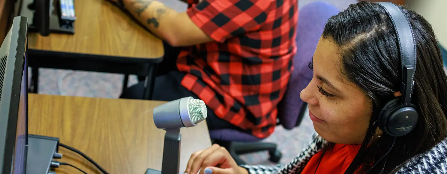 School of Social Work Empowerment Scholarship | St. Ambrose University
